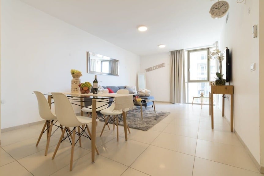 Exclusive 1 Bedroom Apartment/parking City Center - Israel