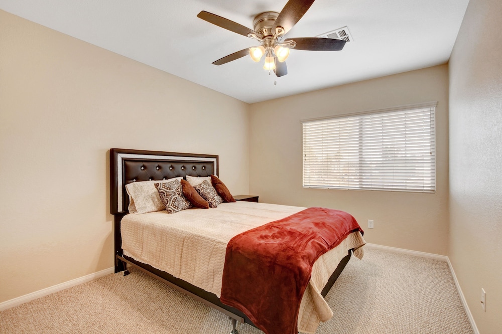 Pool/spa-15 Min From ️ & Strip. Smart Tvs Close To Shopping Freeway, Costco - Henderson, NV
