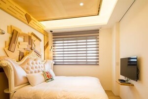 Quarto Duplo, 1 cama queen-size | Wi-fi grátis, roupa de cama fornecida