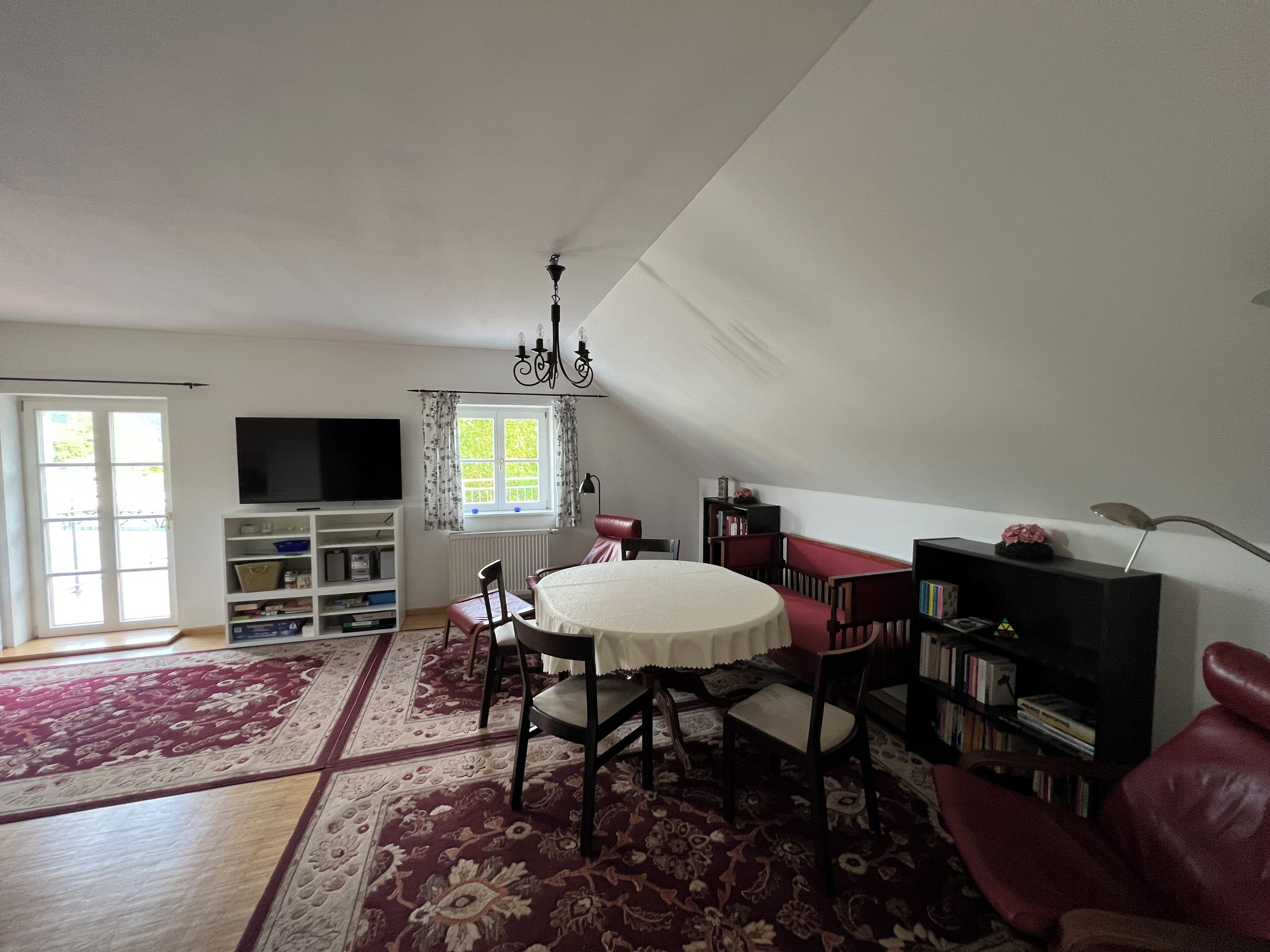 Fewo Schloß Ramspau - Forsthaus Obergeschoss (4-sterne-dtv) - Burglengenfeld