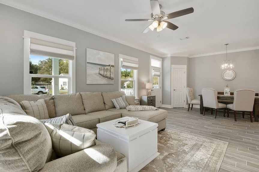 **真新しい**シックビーチコテージリトリート - ガルフポート, MS