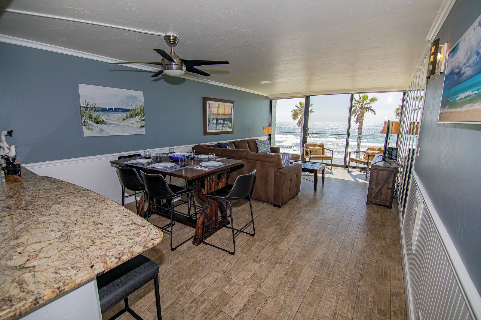 One Bedroom Condo 207 - La Playa - San Diego