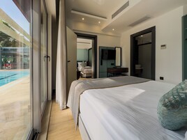 Family Room with Pool View | Roupas de cama de algodão egípcio, roupas de cama premium