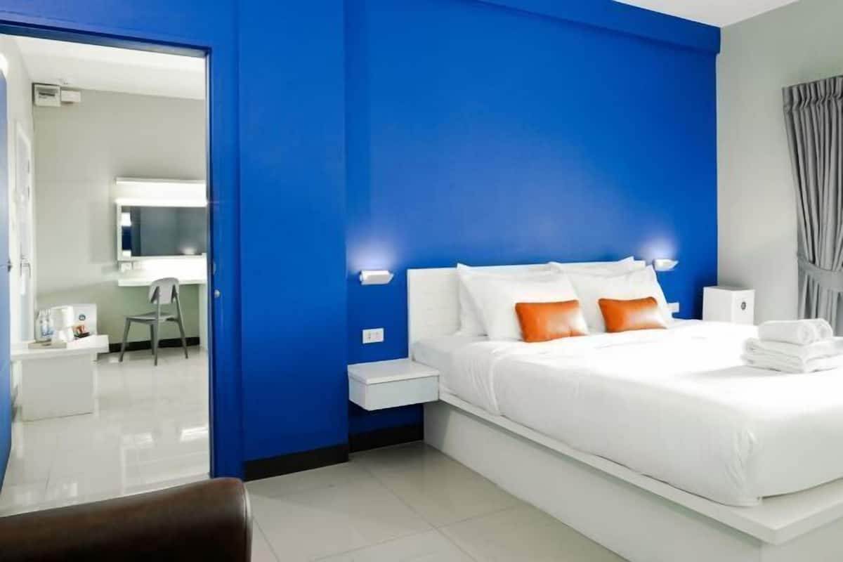 Escrivaninha, Wi-Fi de cortesia, roupa de cama