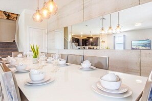 Vila, vários quartos | Opções para refeição