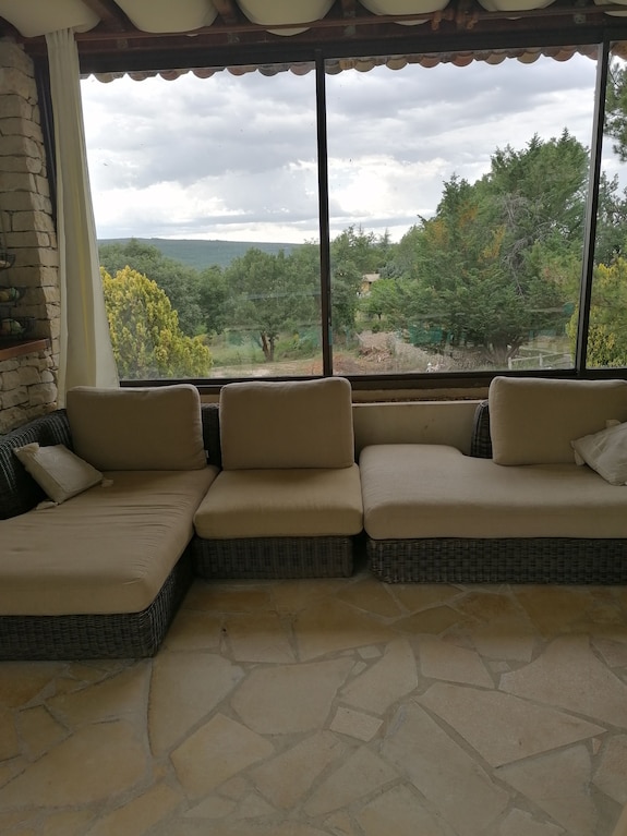 Maison Dété En Pierres Sèches Avec Piscine Privative Lincel, Provence - Château de Sauvan