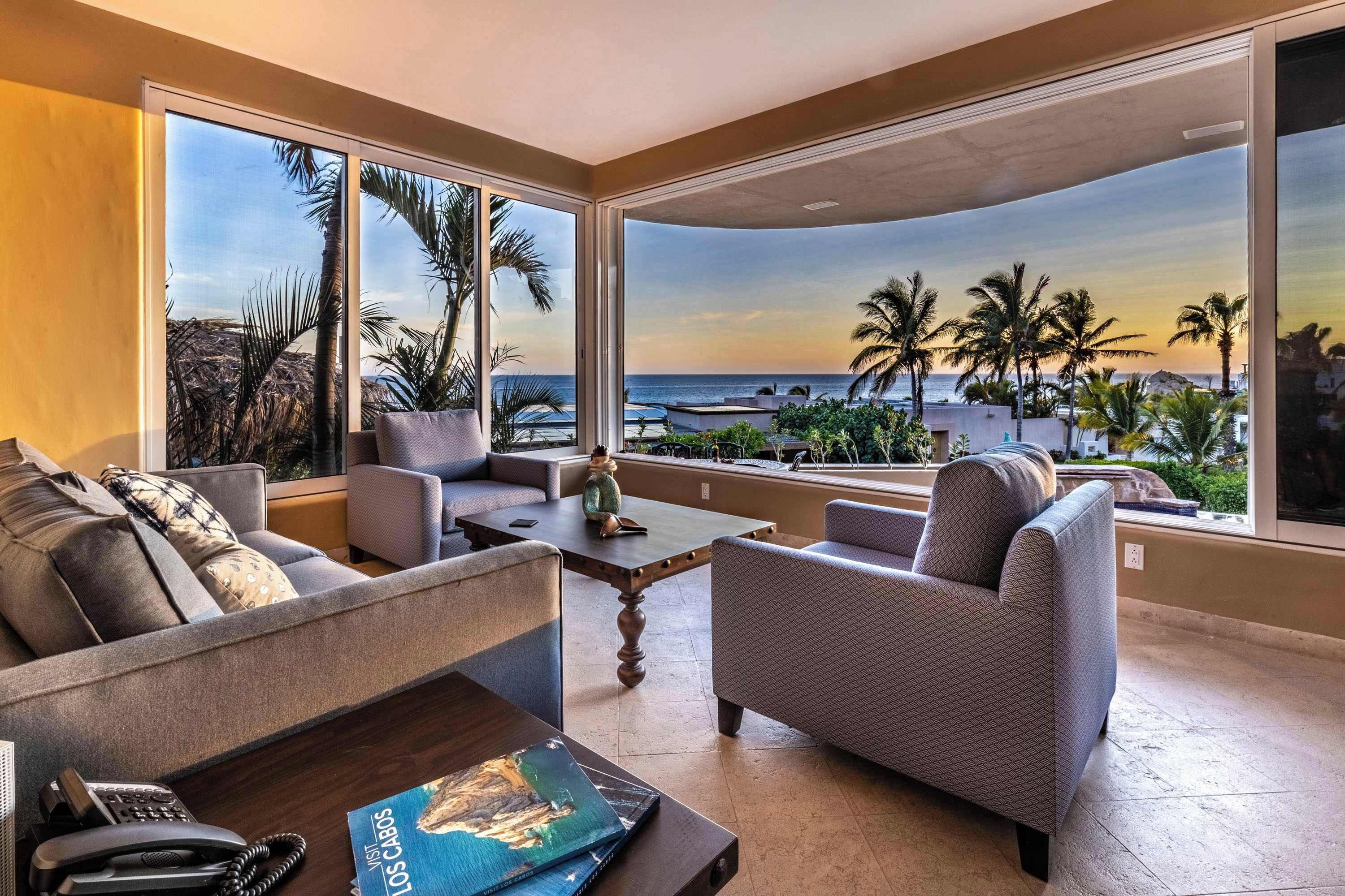 Pedregal Beach Luxury Villa! Steps To The Beach & Downtown - Cabo San Lucas