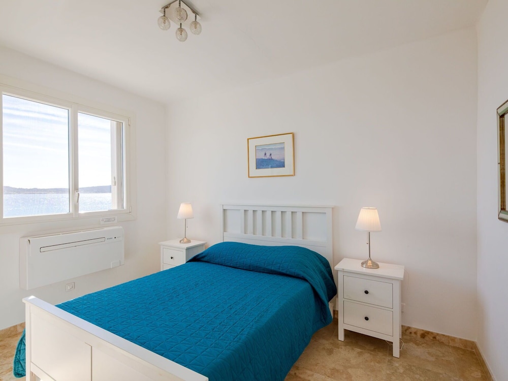 Les Dauphins By Interhome - Plages de Saint-Tropez