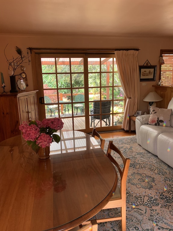 Much Loved Period Cottage - 펭귄