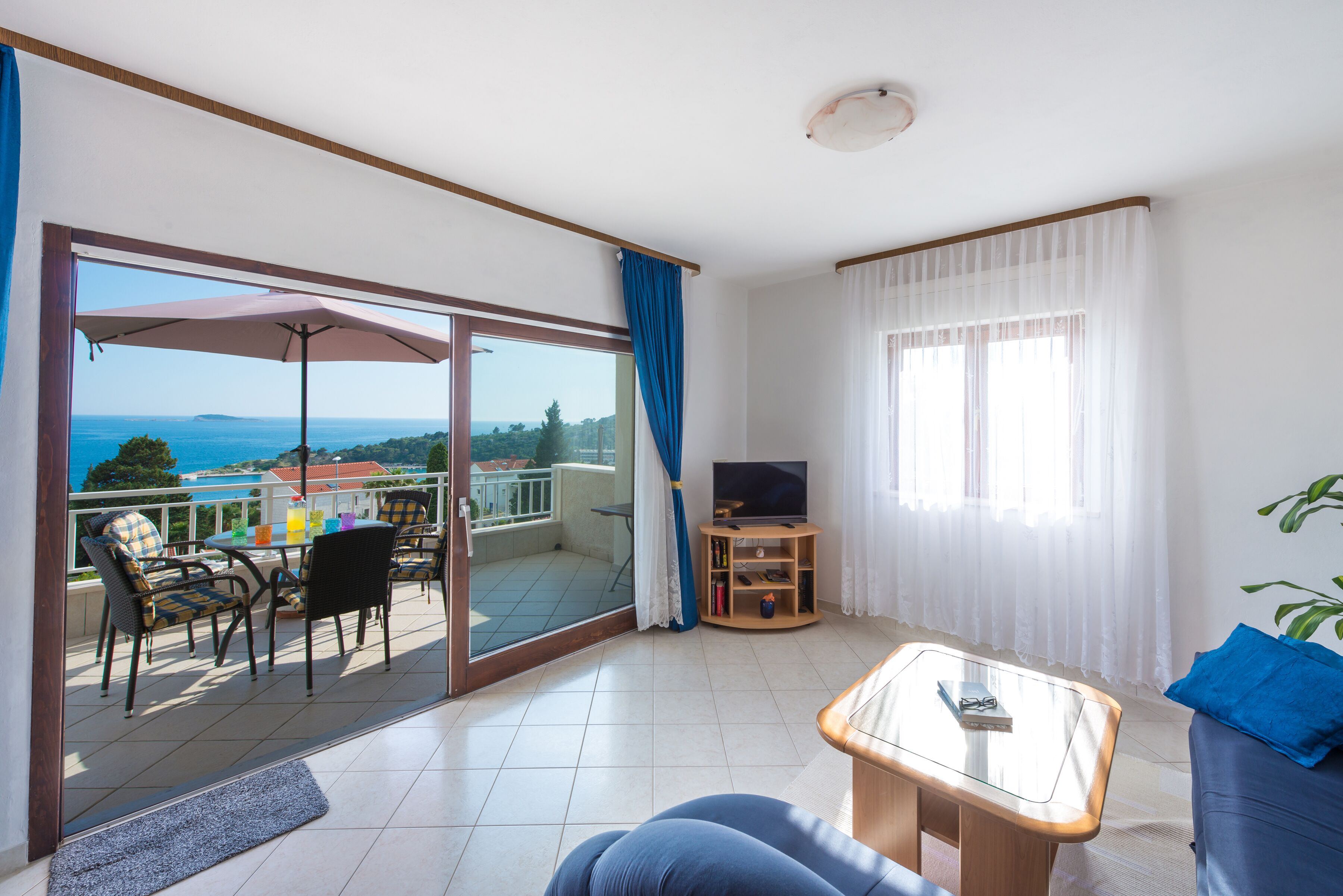 Pendo 2 Apartment With Sea View, Near Beaches And Dubrovnik - Croatia