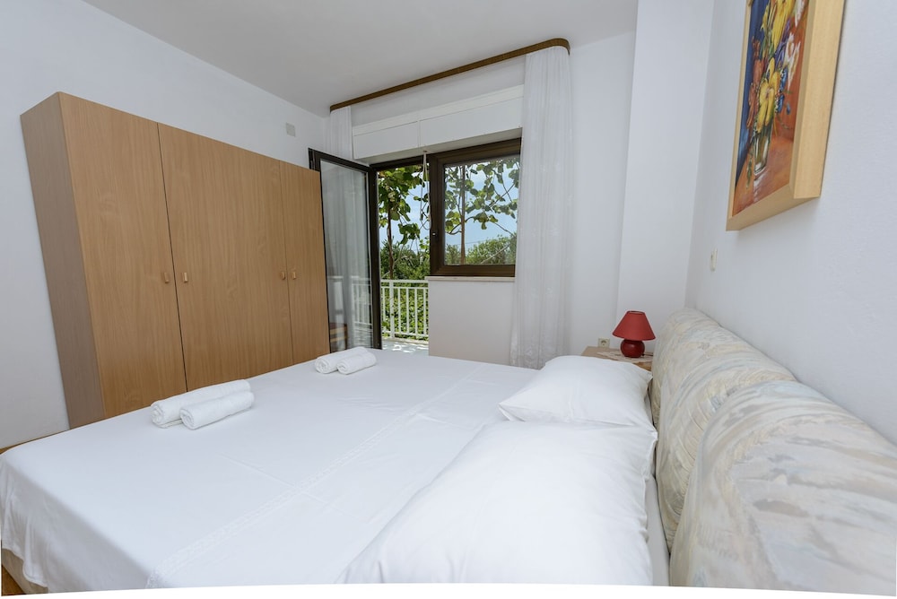 Pendo 2 Apartment With Sea View, Near Beaches And Dubrovnik - Mlini