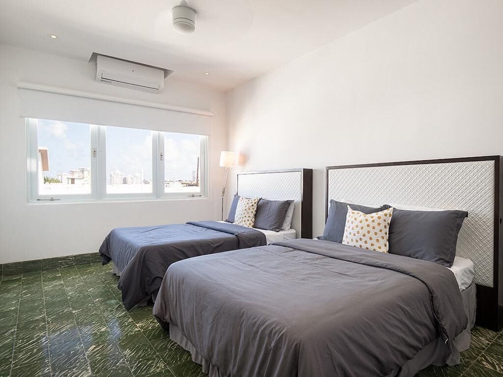 Casa Saffra @ La Placita 6/7 For Friends & Family - San Juan