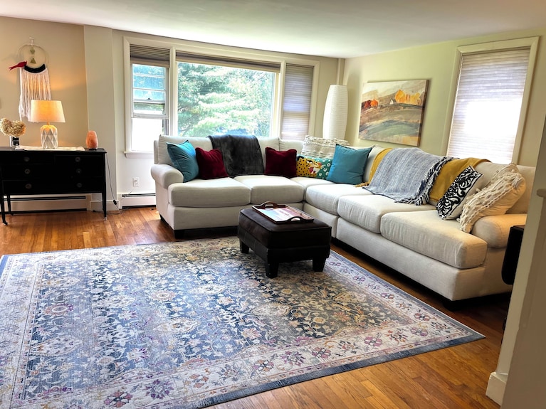 Cozy House In The Heart Of Waterville Maine. - Maine