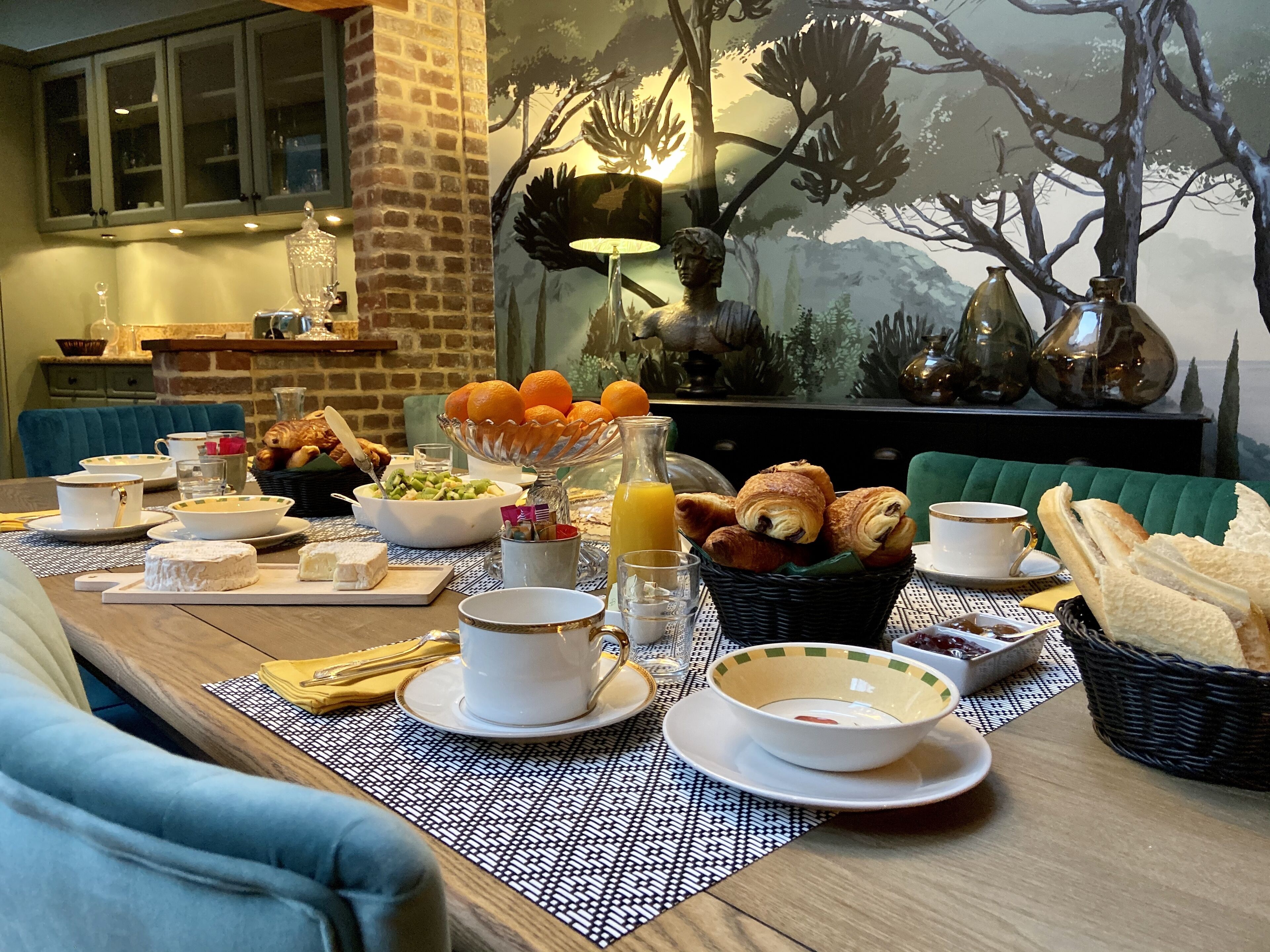 Pequeno-almoço continental diário incluído 