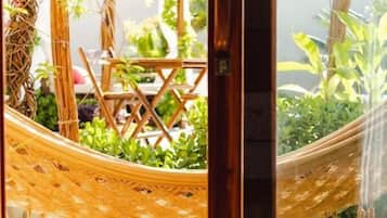 Quarto triplo standard | Terraço/pátio