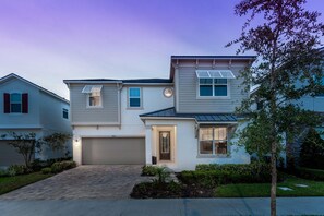 Casa, várias camas (SR010V: 9 Bed, Dinosaurs, Minions, Po) | Exterior