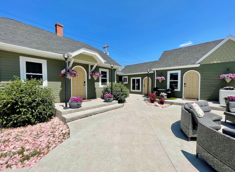 Eo Bungalows – Adults Only - Custer, SD