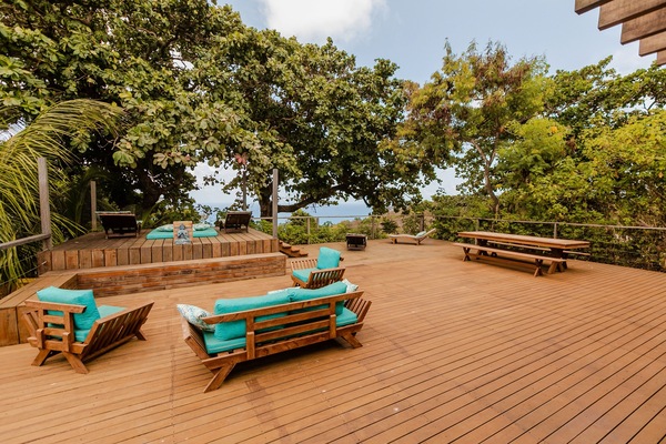 Quarto Triplo Standard | Terraço/pátio interior