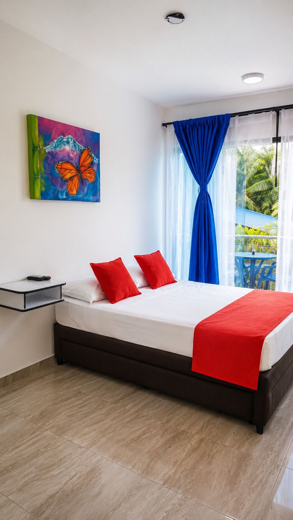 Wi-Fi de cortesia, roupa de cama