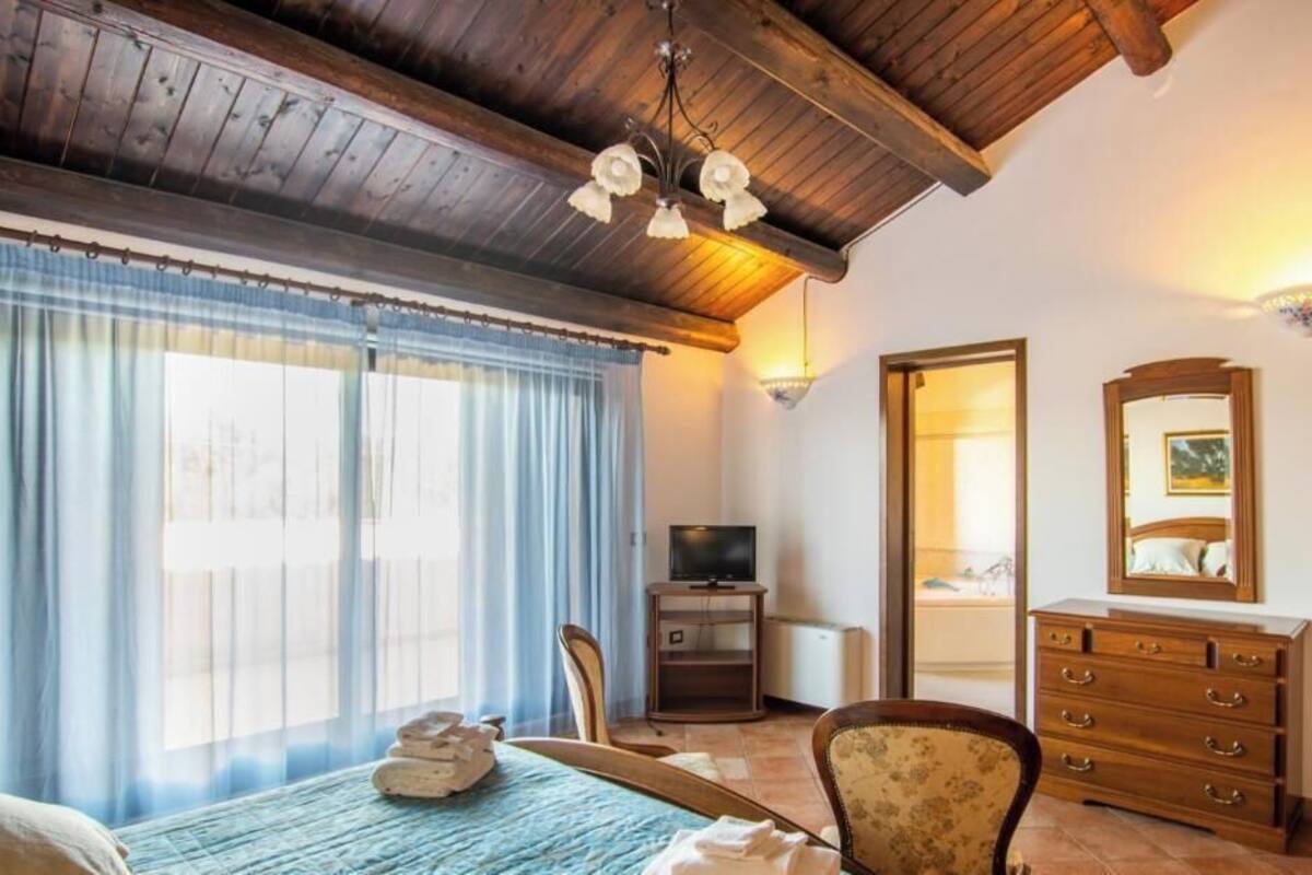 Quarto Exclusivo, não fumadores, na torre | Camas de colchão viscoelástico, secretária, ferro/tábua de engomar 