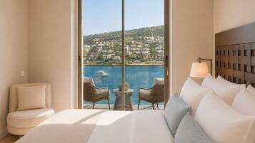 Premium Suites, Sea View | Roupa de alta qualidade, cofre no quarto, com decoração personalizada