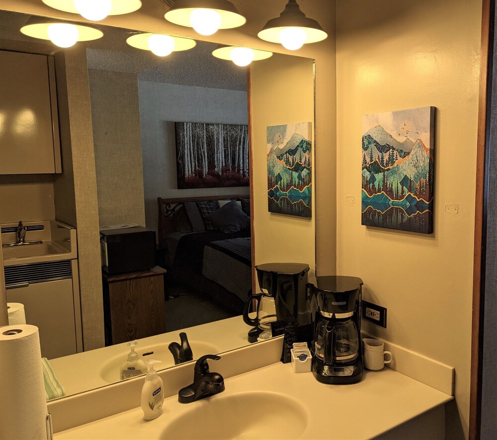 The Hideout (#314) | 10 Min To Ski, Ac, Golf, Pool, Hottub, Pickleball - Colorado