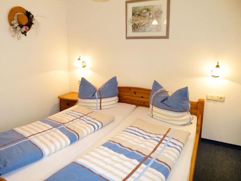 Gemütliche Wohnung Für 4 Personen Mit W-lan, Tv Und Terrasse - Zillertal