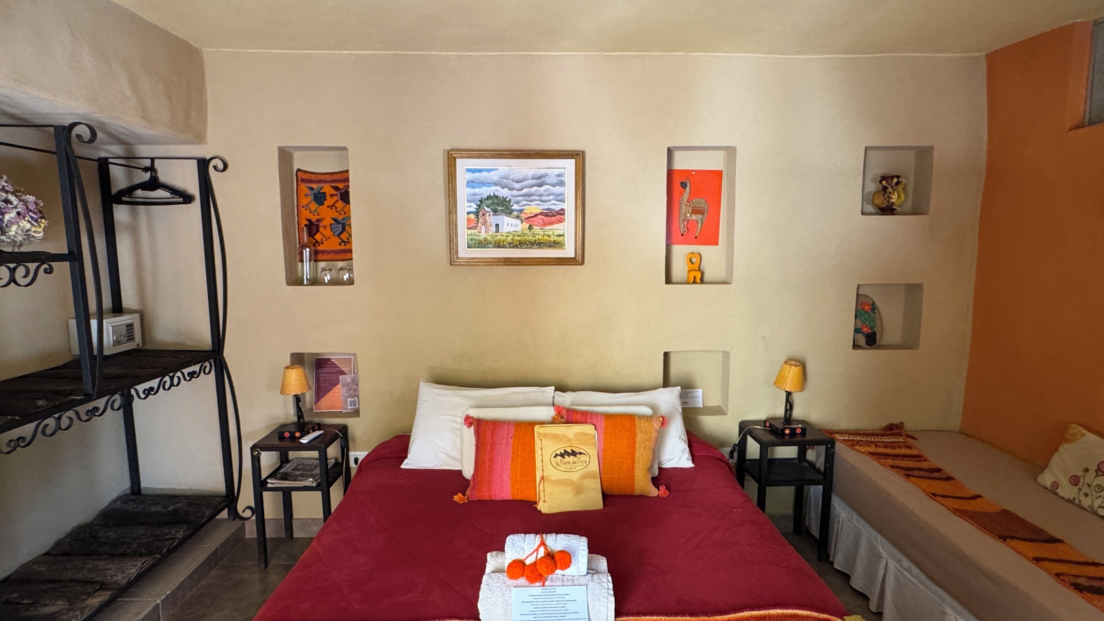 Quarto Duplo ou Twin Comfort (Naranja) | Roupa de alta qualidade, edredões de penas, camas de colchão pillowtop 