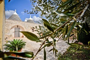 Villa, 3 quartos | Terrenos do alojamento