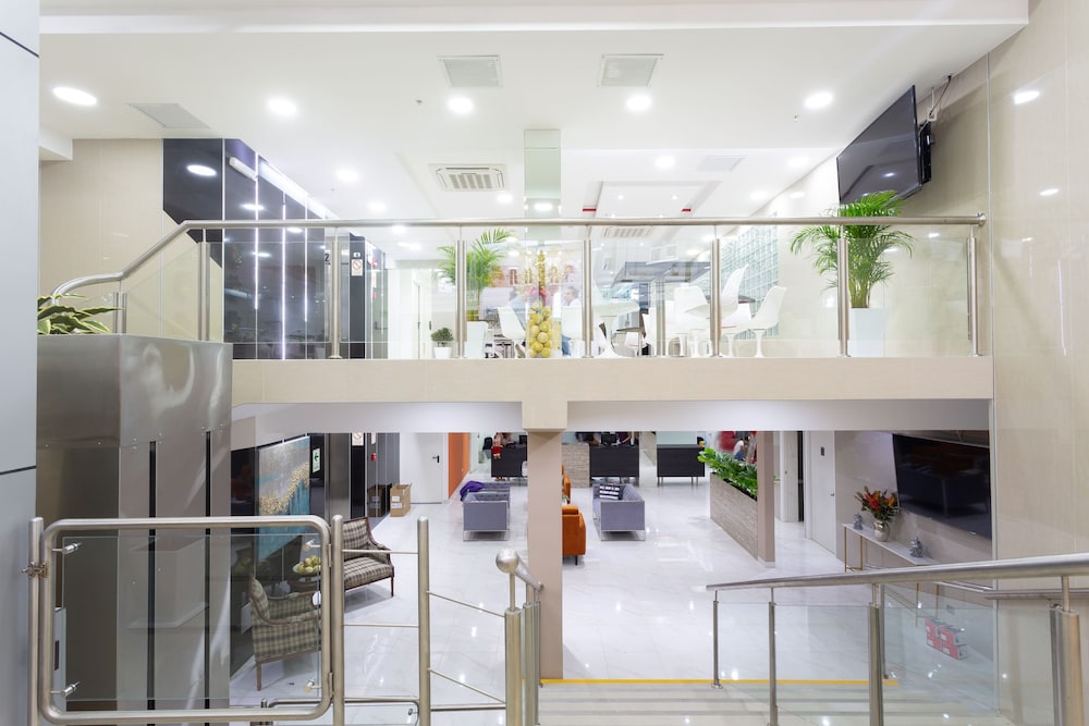 Howard Johnson By Wyndham Lima Miraflores Art House - Lima