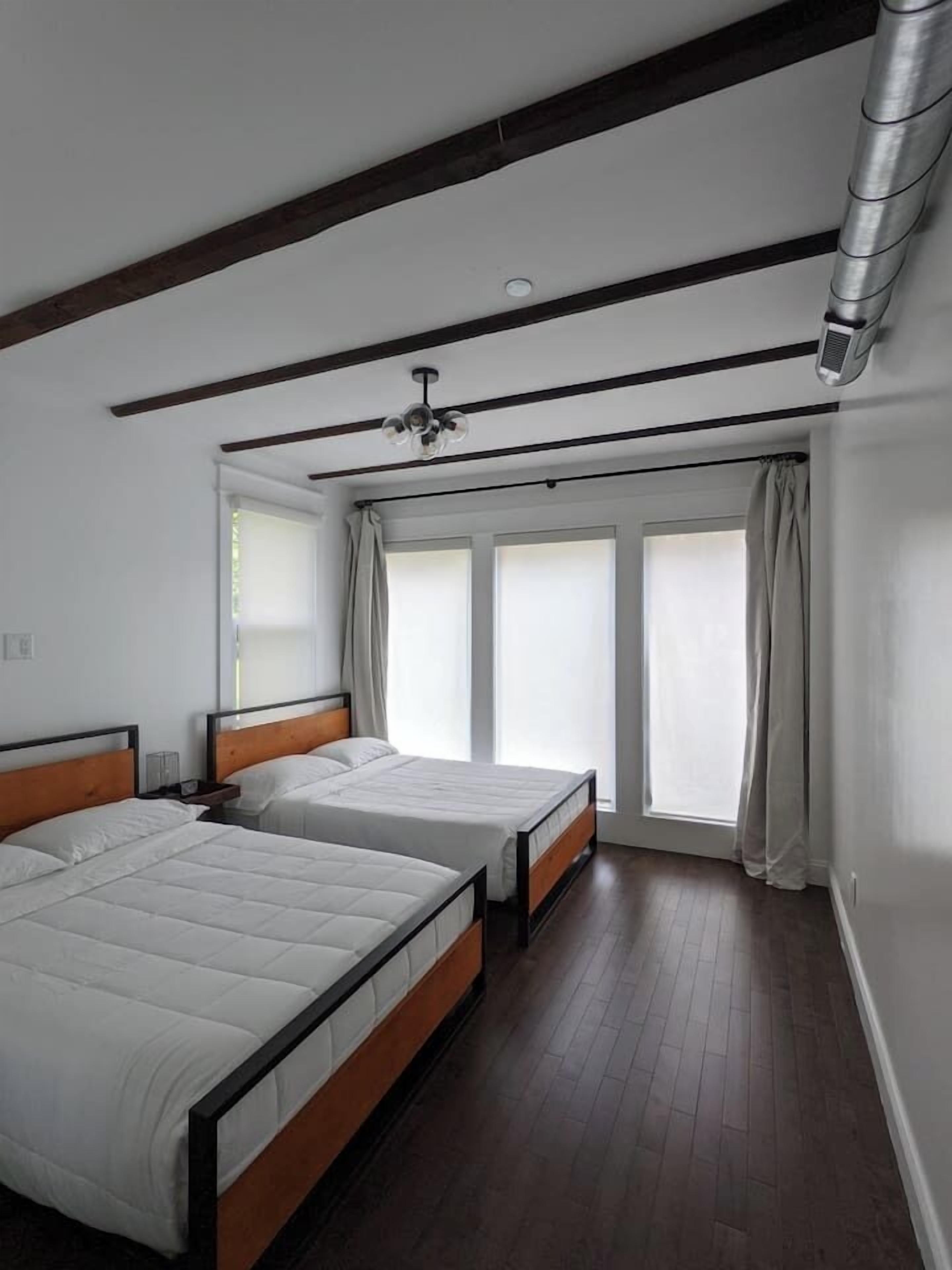 Historic Horse Barn Sleeps 6/ 4 Minutes 2 Legoland - Goshen, NY