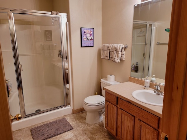Arctic Dream-sleeps 8, Close To Downtown Winthrop And Ski Town Trailhead! - Winthrop, WA