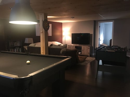 Pour Faire Du Ski Cet Hiver, Louez Le Diamond - Saint-Sauveur