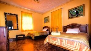 Wi-Fi de cortesia, individualmente decorados, roupa de cama