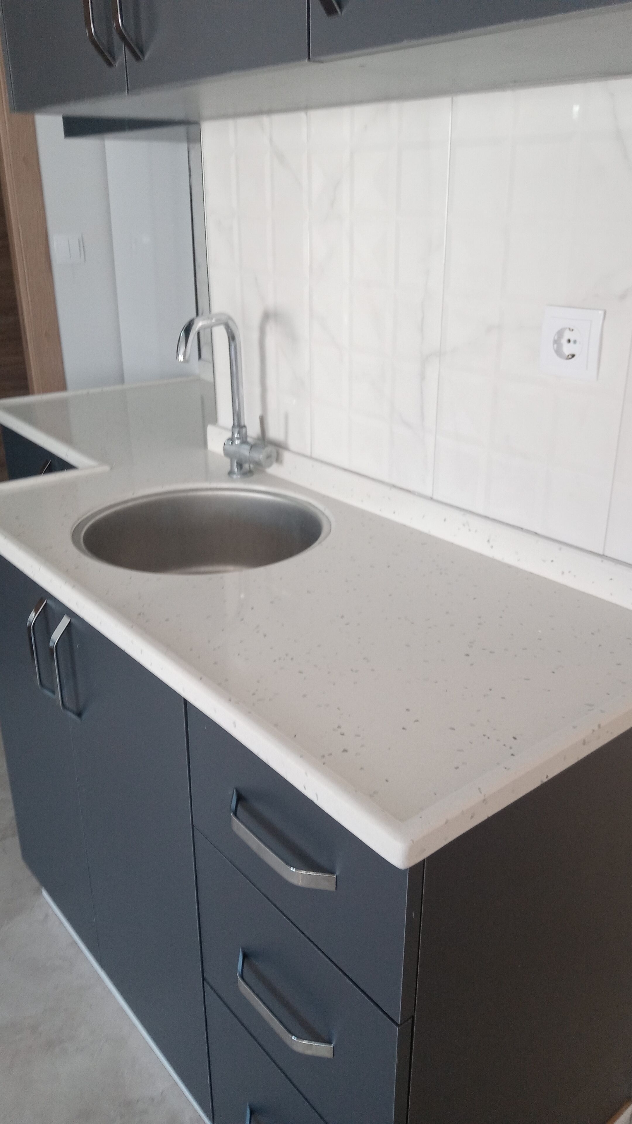 Apartamento Básico, 1 quarto (1+1) | Cozinha privada | Um frigorífico/congelador grande, uma placa de cozinha 