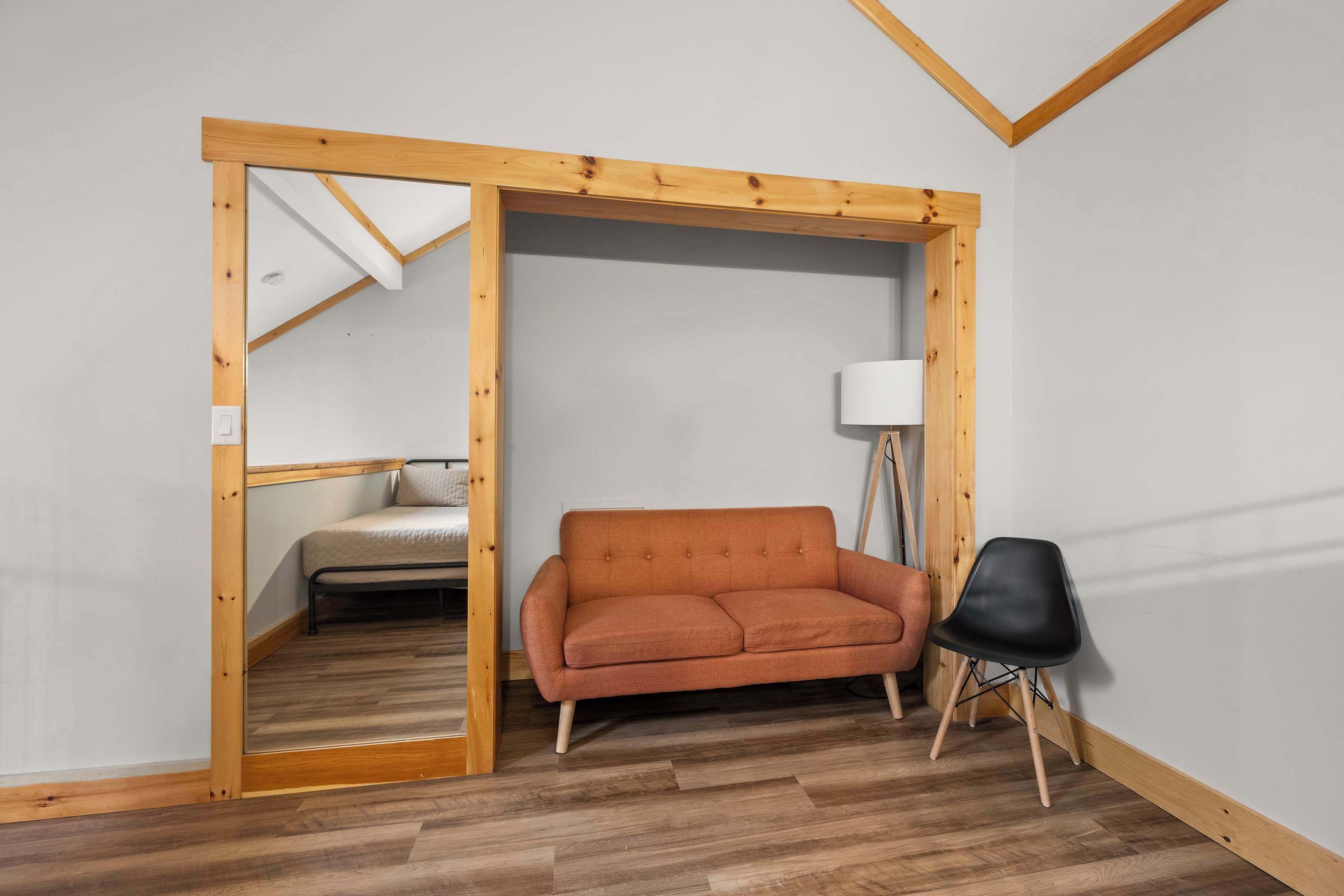 Snowpine Condo, Sleeps 8, A/c, Fireplace - Salamanca, NY