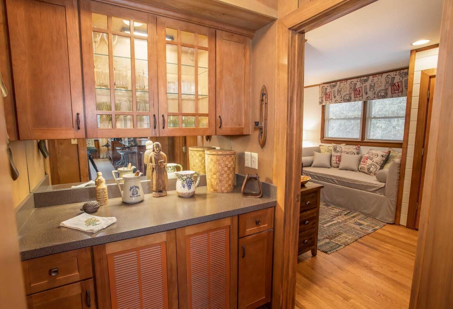 Sprawling Mountainside Home In Quiet Community - Blowing Rock, NC