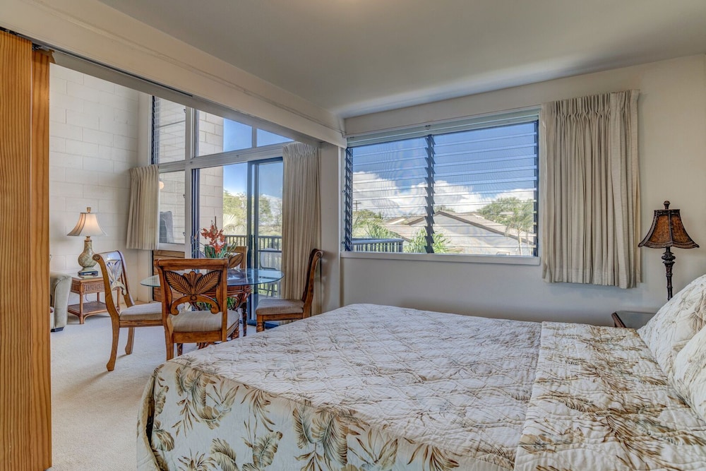 Serene 2bd With Tropical Views Near Sugar Beach - Kahului, HI