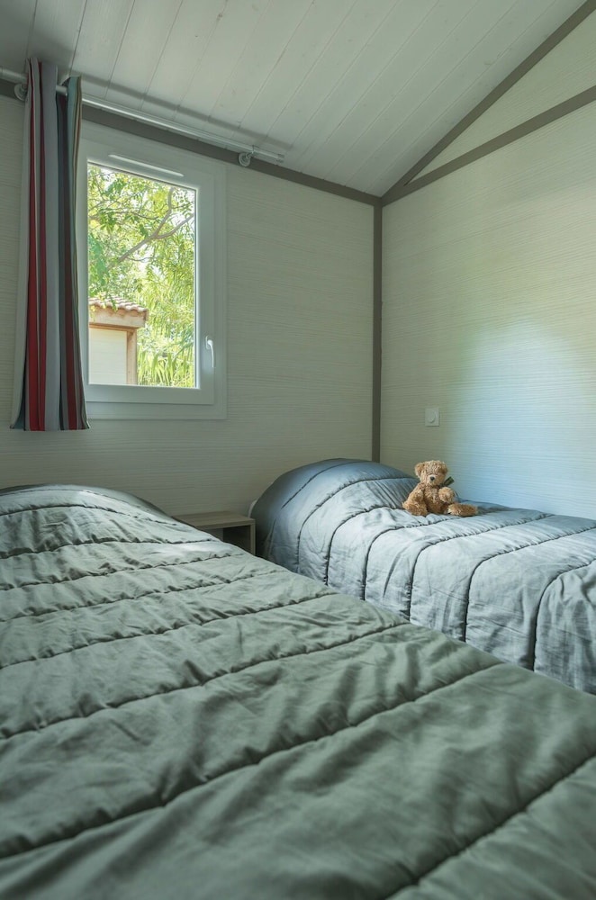 Appartement Dans Une Maison De Vacances Avec Wifi, Climatisation, Piscine, Tv, Terrasse, Parking - Argelès-sur-Mer