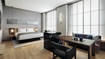 Quarto Premium, 1 cama king-size, não fumadores | 1 quarto, quartos insonorizados, Wi-fi grátis, roupa de cama fornecida