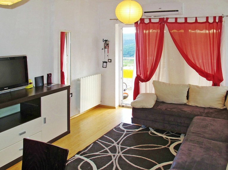 Mooi Appartement Voor 6 Personen Met Airco, Zwembad, Wifi, Tv, Terras En Huisdieren Toegestaan - Rabac