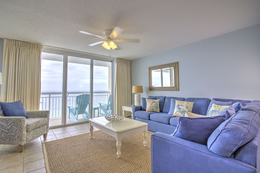 Stunning 3 Bedroom Oceanfront Crescent Shores - North Myrtle Beach