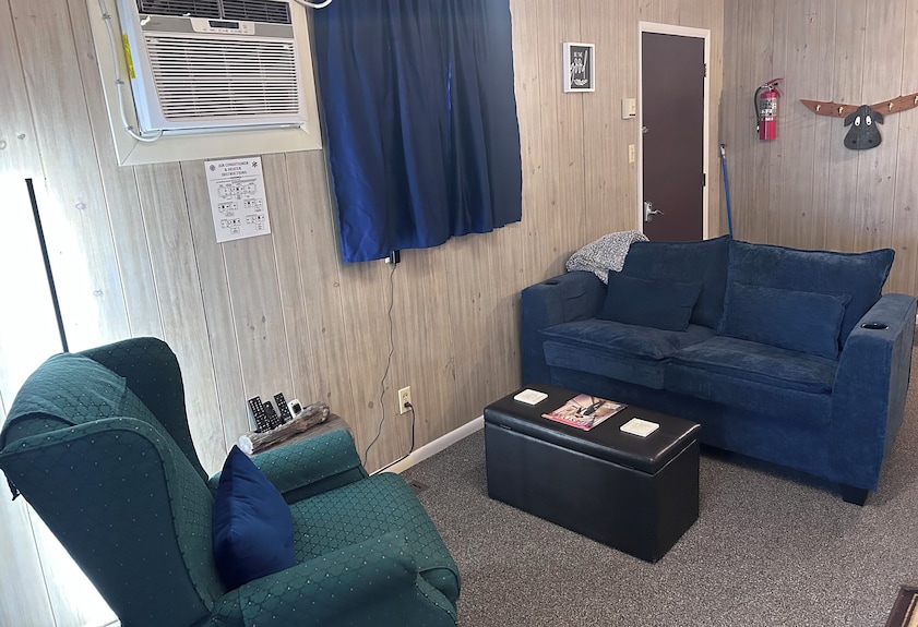 Cozy & Quiet Apartment Near Downtown - Montana