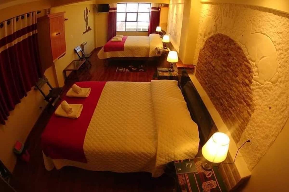 Quarto Twin Básico | Cortinas/cortinados opacos, Wi-fi grátis, roupa de cama fornecida