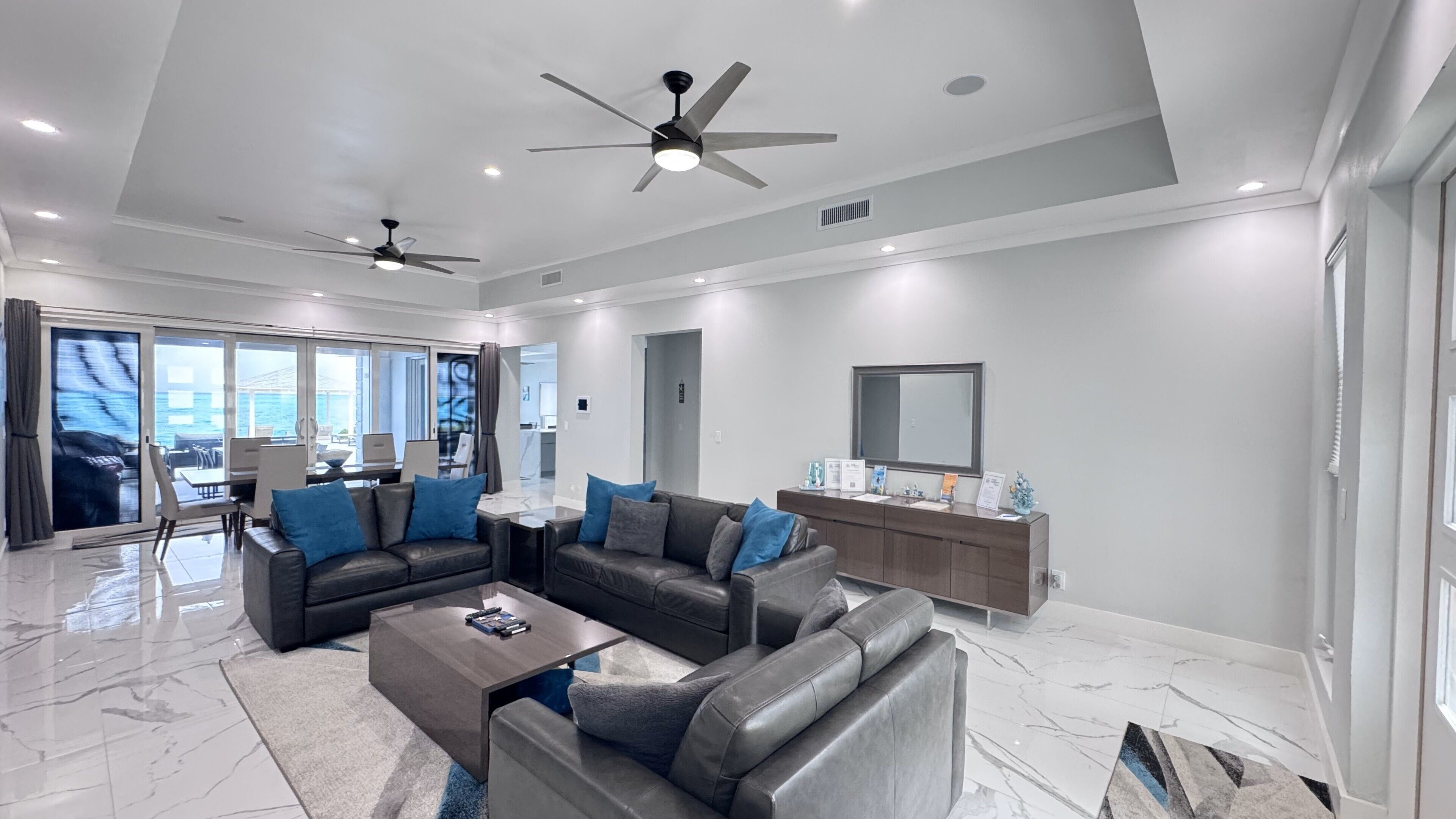 Experience Pure Serenity On A Private Ocean Front Villa W/ Heated Pool & Gazebo - The Bahamas