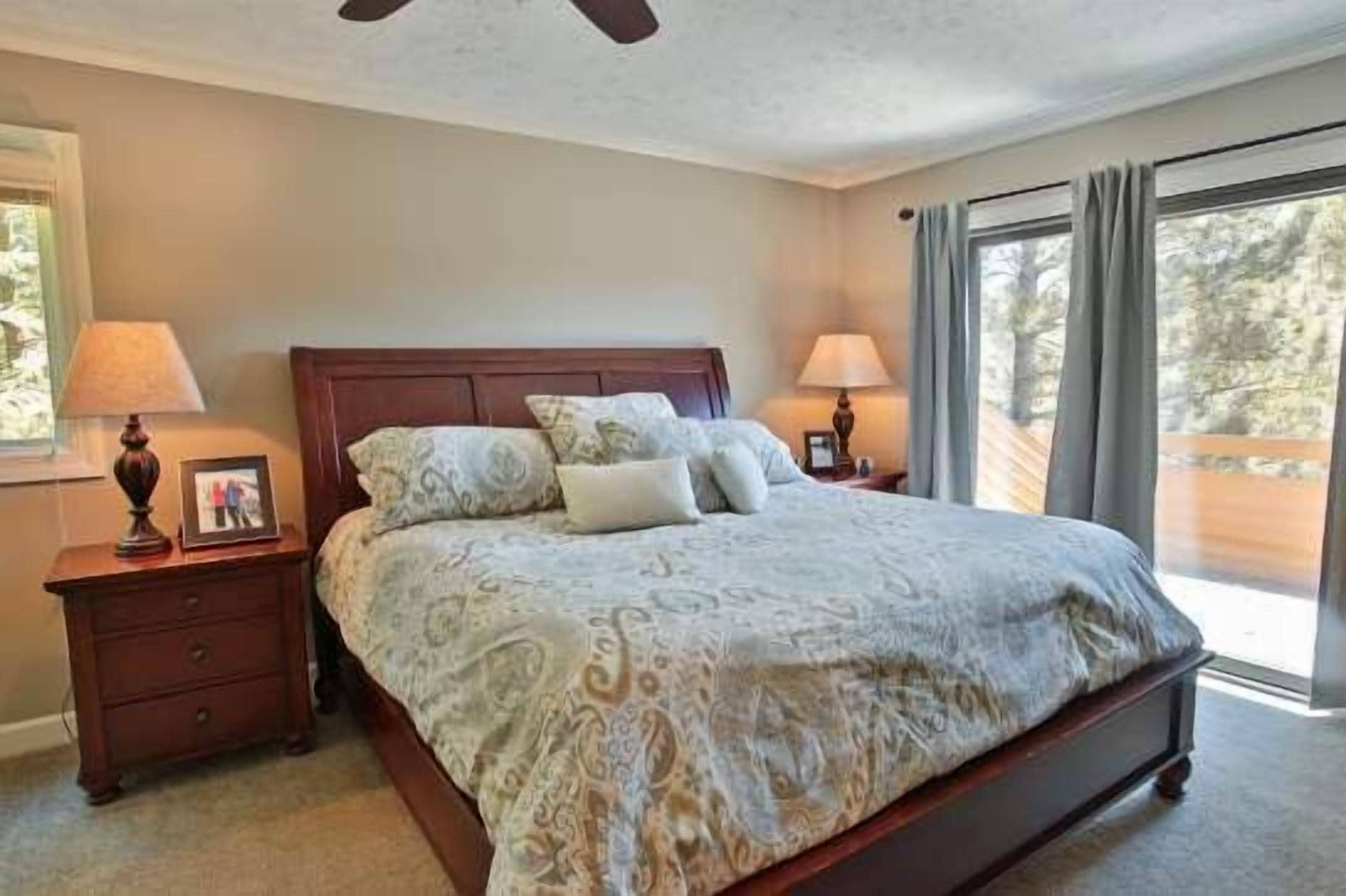 2 Level, 3 Bedroom Loft Condo At Trout Creek - #88. On-site Pools, Pickleball, Hiking, Birding. - Harbor Springs, MI