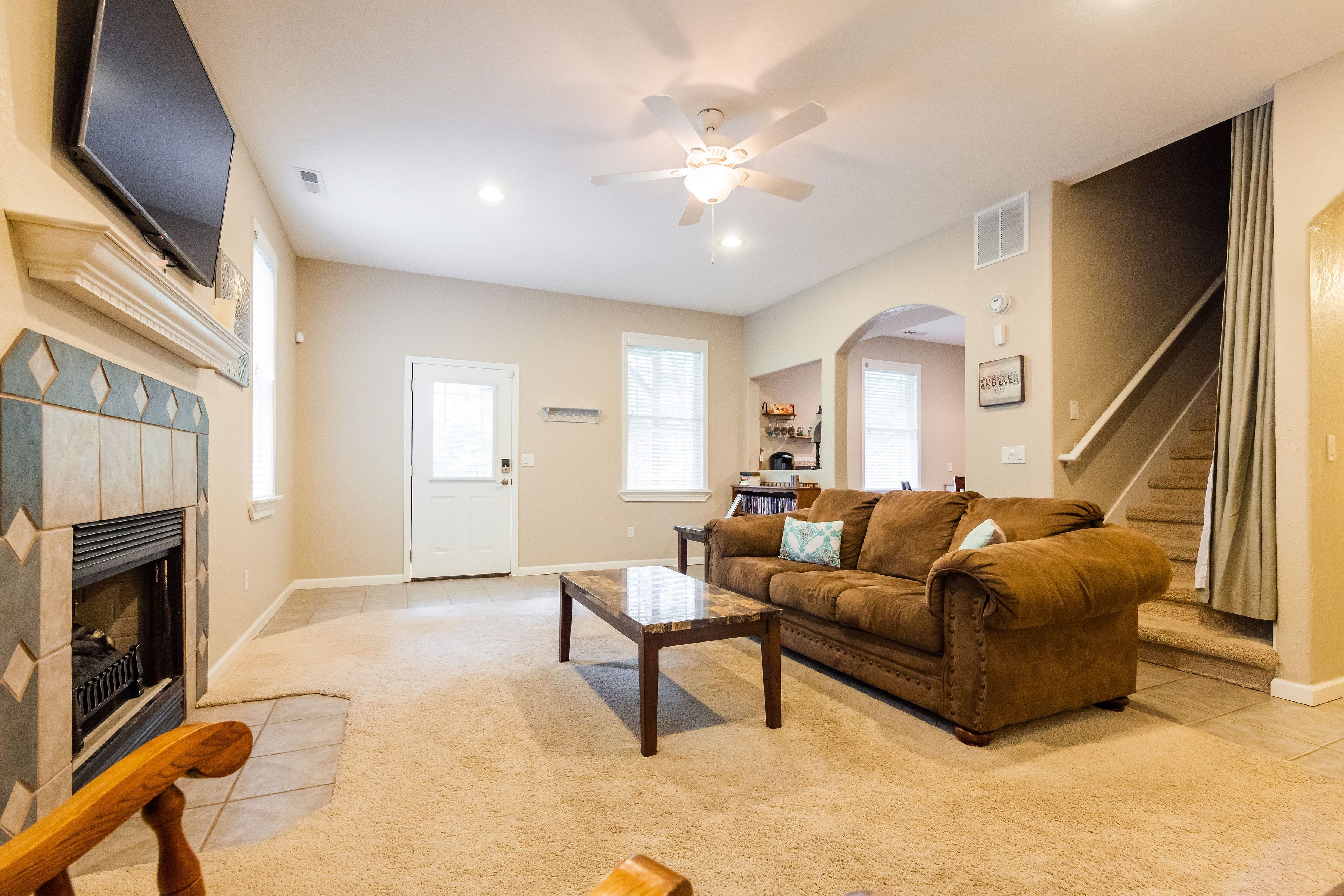 ビルトモアエステートアンドアシュビルの近く、スペイシャスマウンテンアパートメント - アシュビル, NC