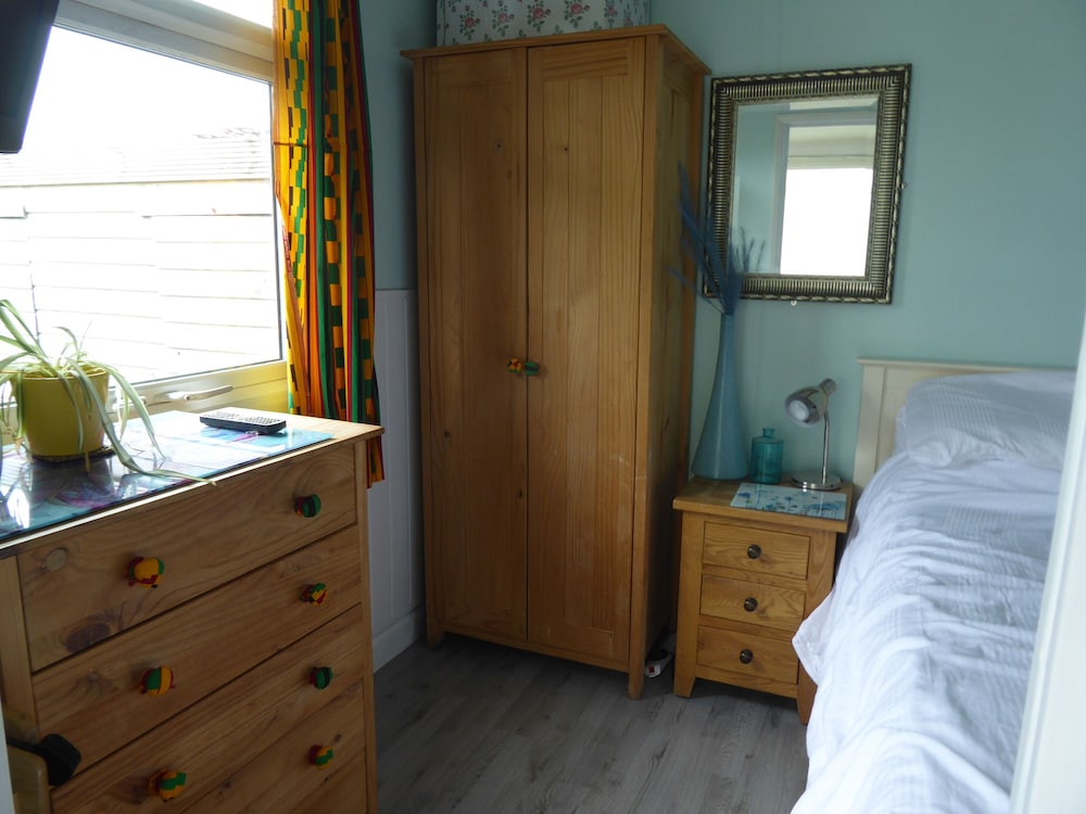 Bridlington's Bolt Hole Chalet At Bed & Bowl Beach Breaks - Yorkshire