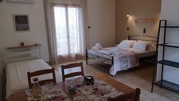 Estúdio, vista para o mar | Ferro/tábua de engomar, Wi-fi grátis