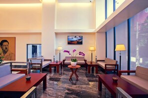 3 bares/lounges, bar na cobertura